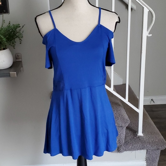 K Jordan | Tops | New K Jordan Cold Shoulder Peplum Tunic Top With Lace ...